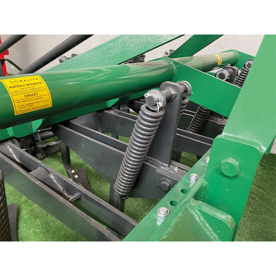 Di̇k yayli ağir ti̇p külti̇vatör